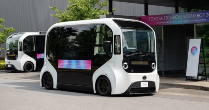 トヨタe-Paletteを「手動運転」で使用！豊田市、自治体初の「乗客あり」実証 | 自動運転ラボ
